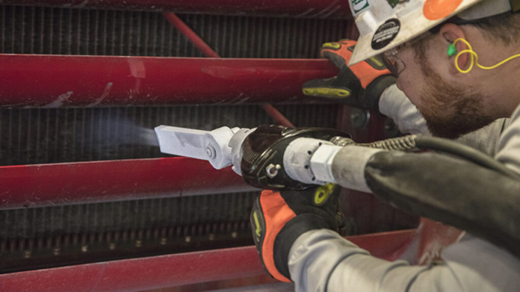 Dry Ice Blasting, Dry Ice Cleaning in UAE- Al Yasat Abudhabi